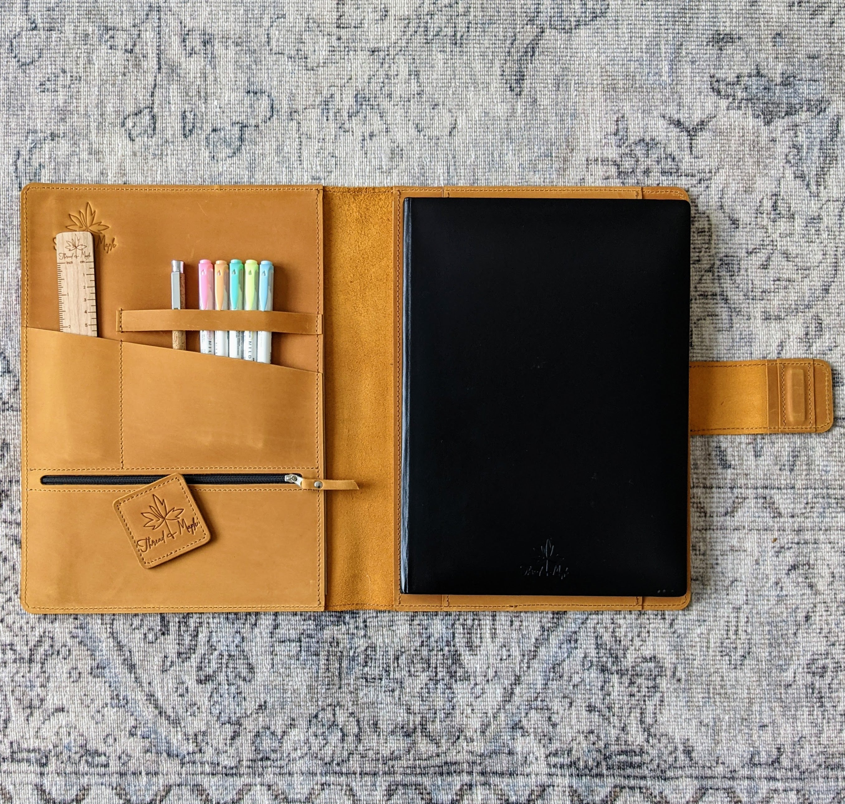 Maker's Grand Folio Essentials – Thread and Maple