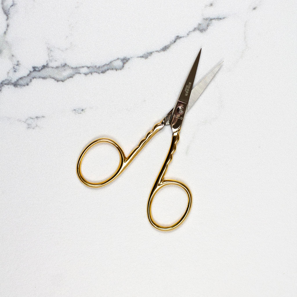 Singer Scissors – Thread and Maple