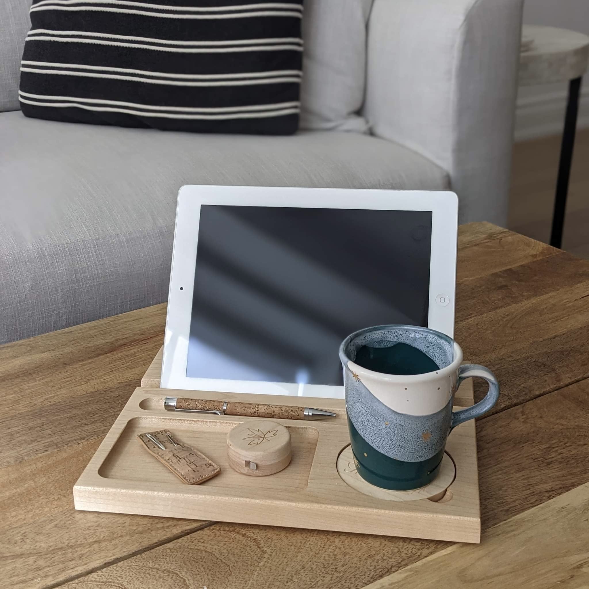 Maple Tablet Tray – Thread and Maple