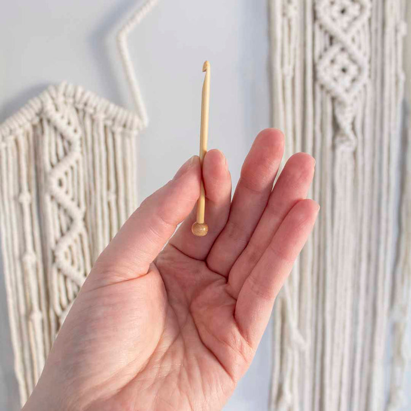 Mini Stitch Repair Hook – Thread and Maple