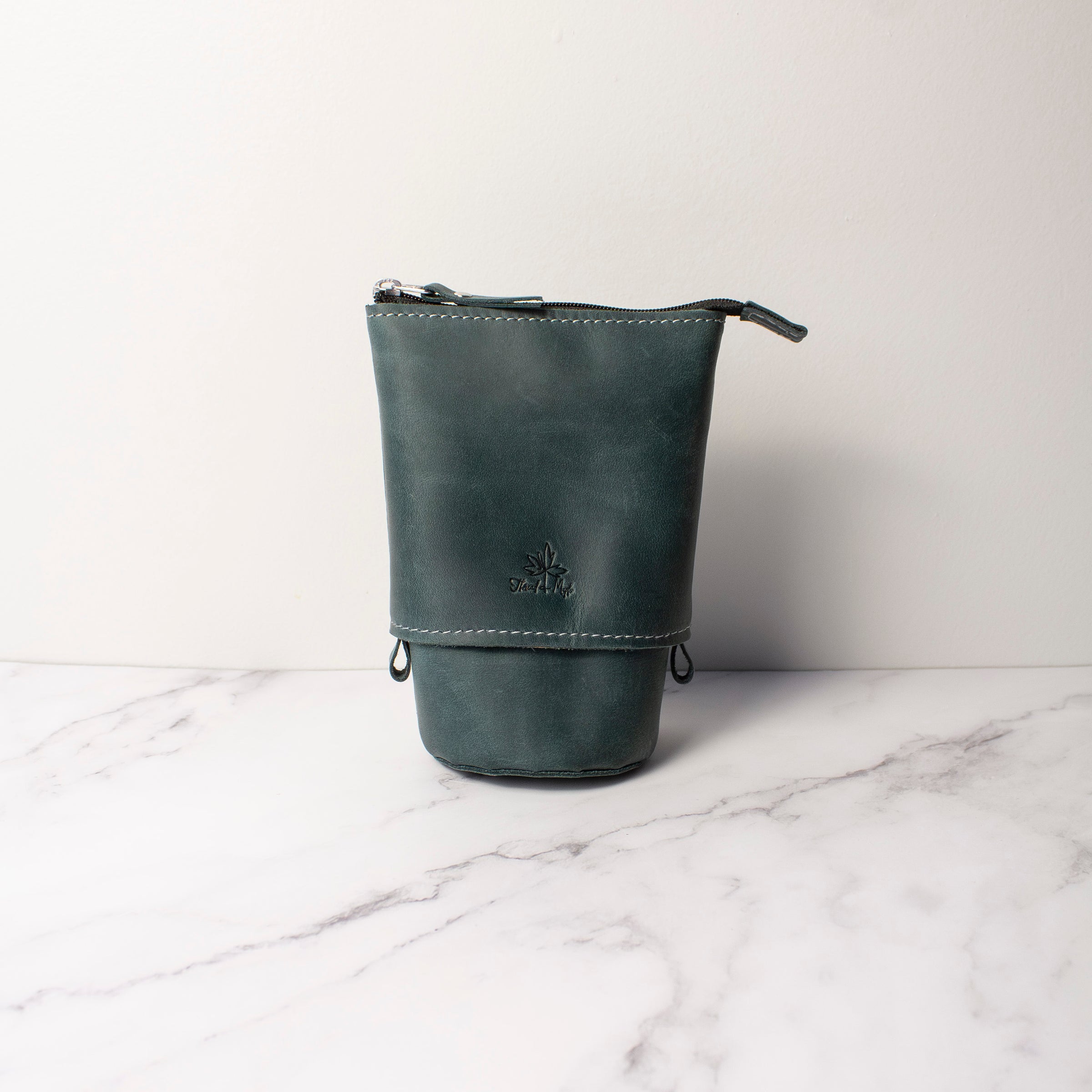 Telescopic Tool Case – Thread and Maple