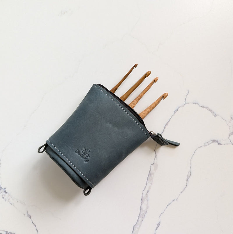 Telescopic Tool Case – Thread and Maple